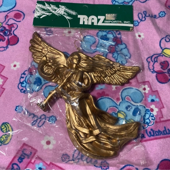 Raz Imports | Holiday | Vintage 98s Raz Imports Gold Golden Angel Horn ...